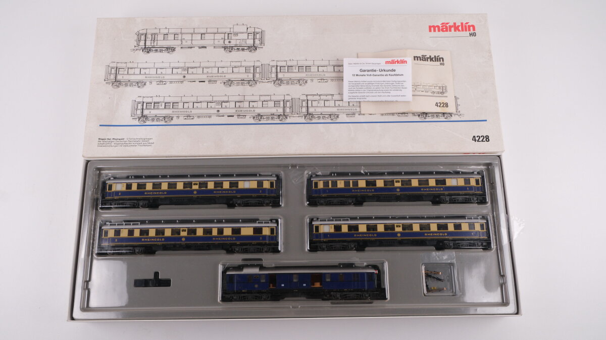 Märklin H0 4228 Wagen-Set "Rheingold" DRG Wechselstrom - Modellbahn g, 259,99