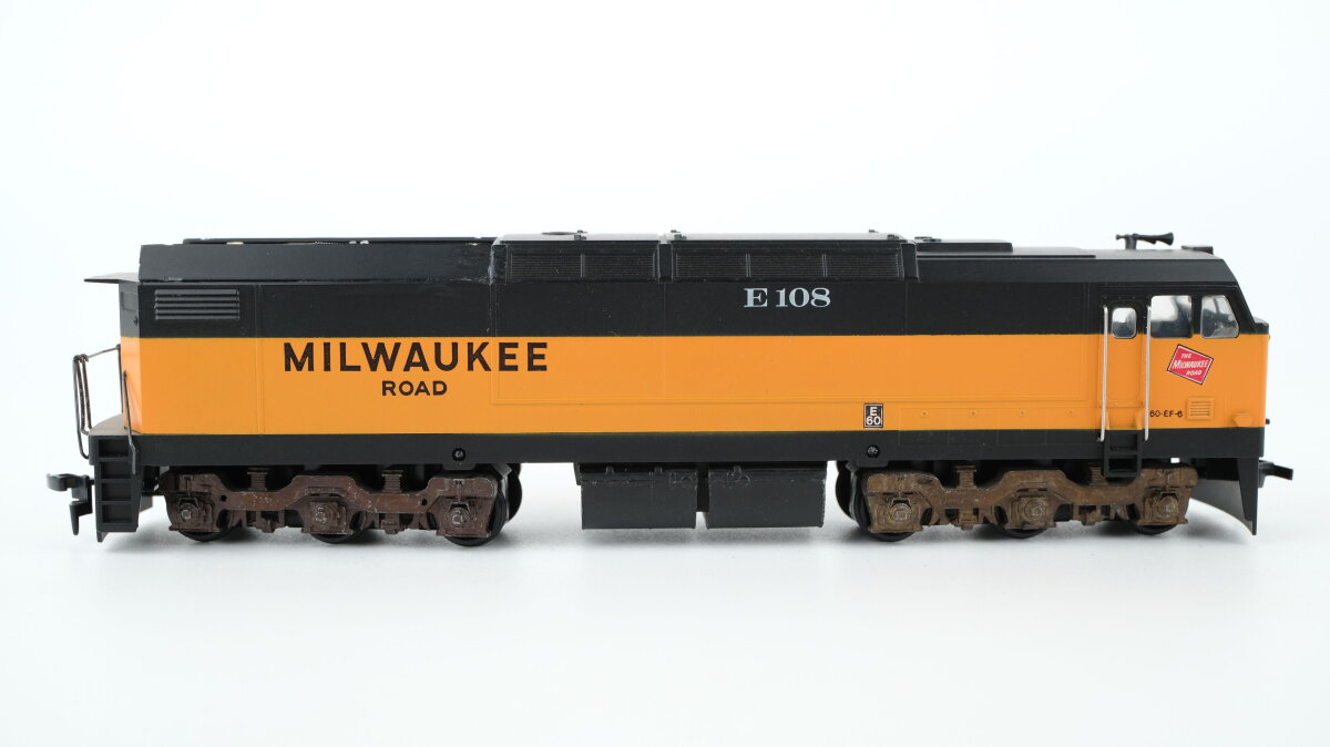 Athearn H0 Diesellok BR E 108 Milwaukee Road Gleichstrom (Dummy) - Mo ...